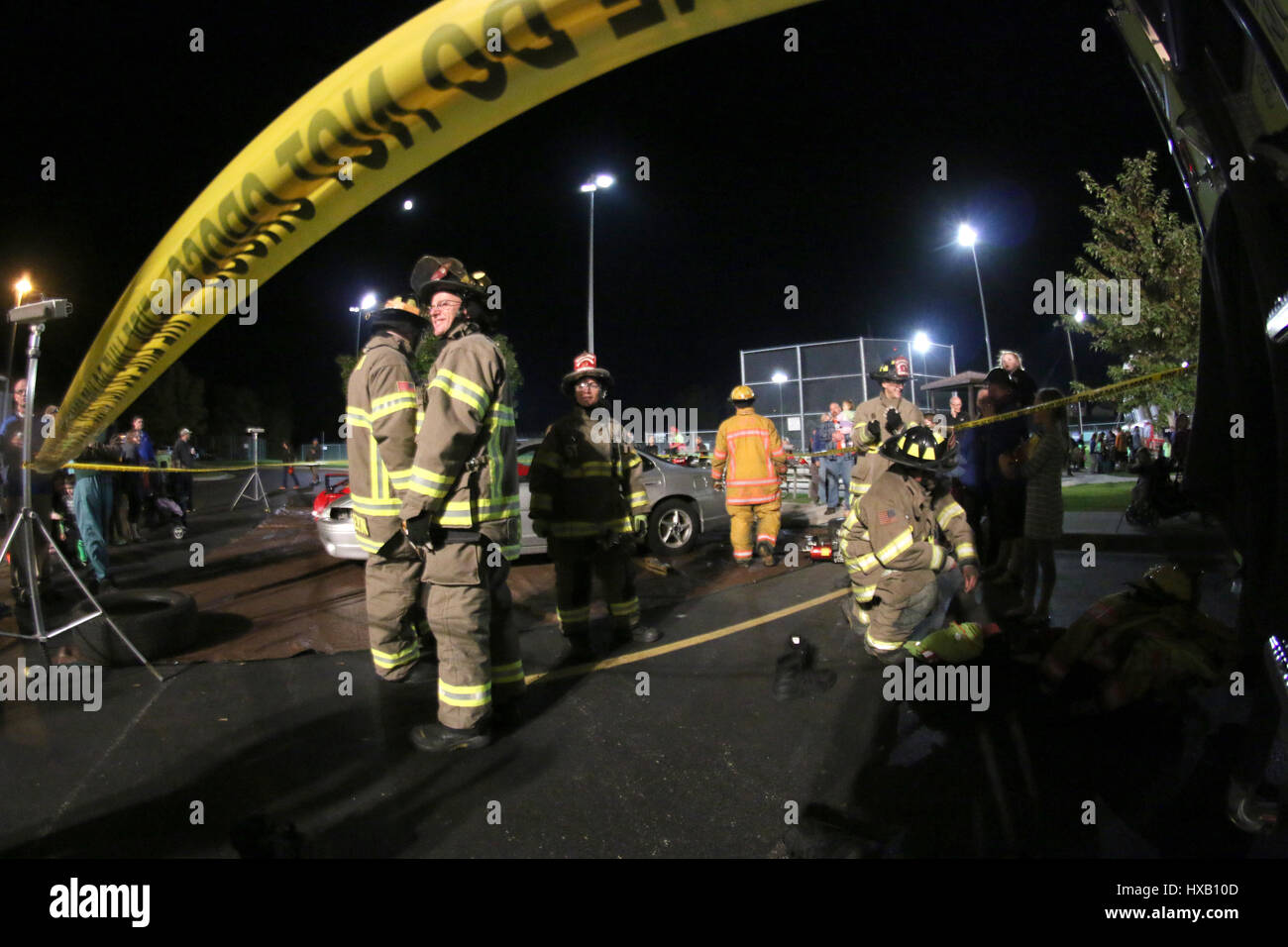 Slinger Fire Department Fire Safety Night Extrication Stock Photo - Alamy