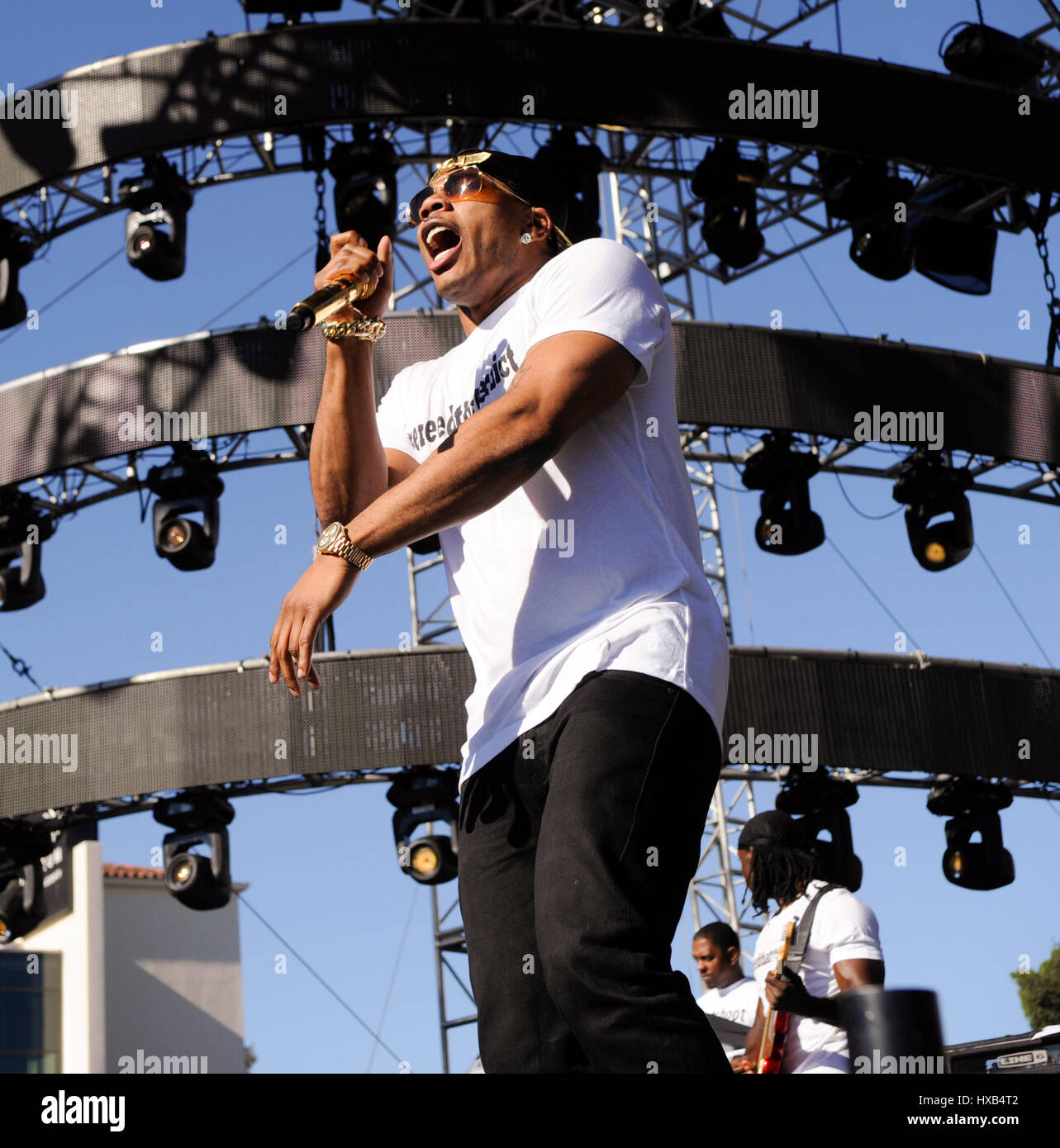 Rapper Nelly performs on stage during Univision Radio's 2014 Uforia ...