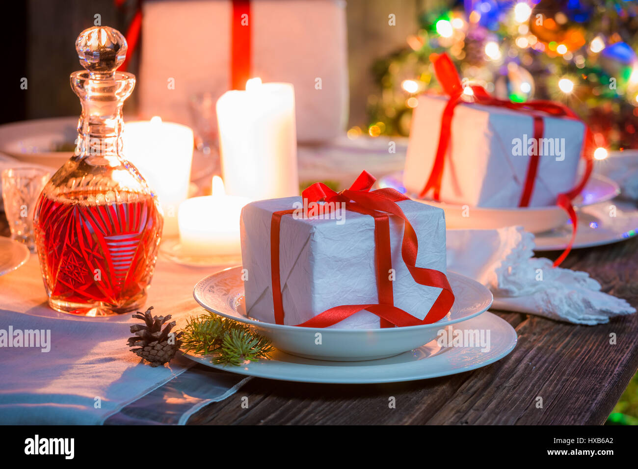 Breathtaking Christmas table setting for Christmas eve Stock Photo - Alamy