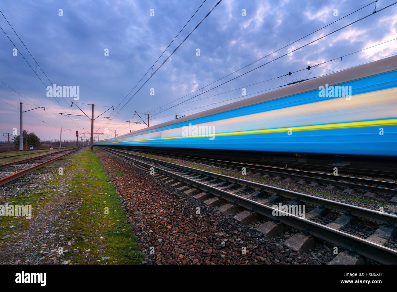 Blue passenger train hi-res stock photography and images - Alamy