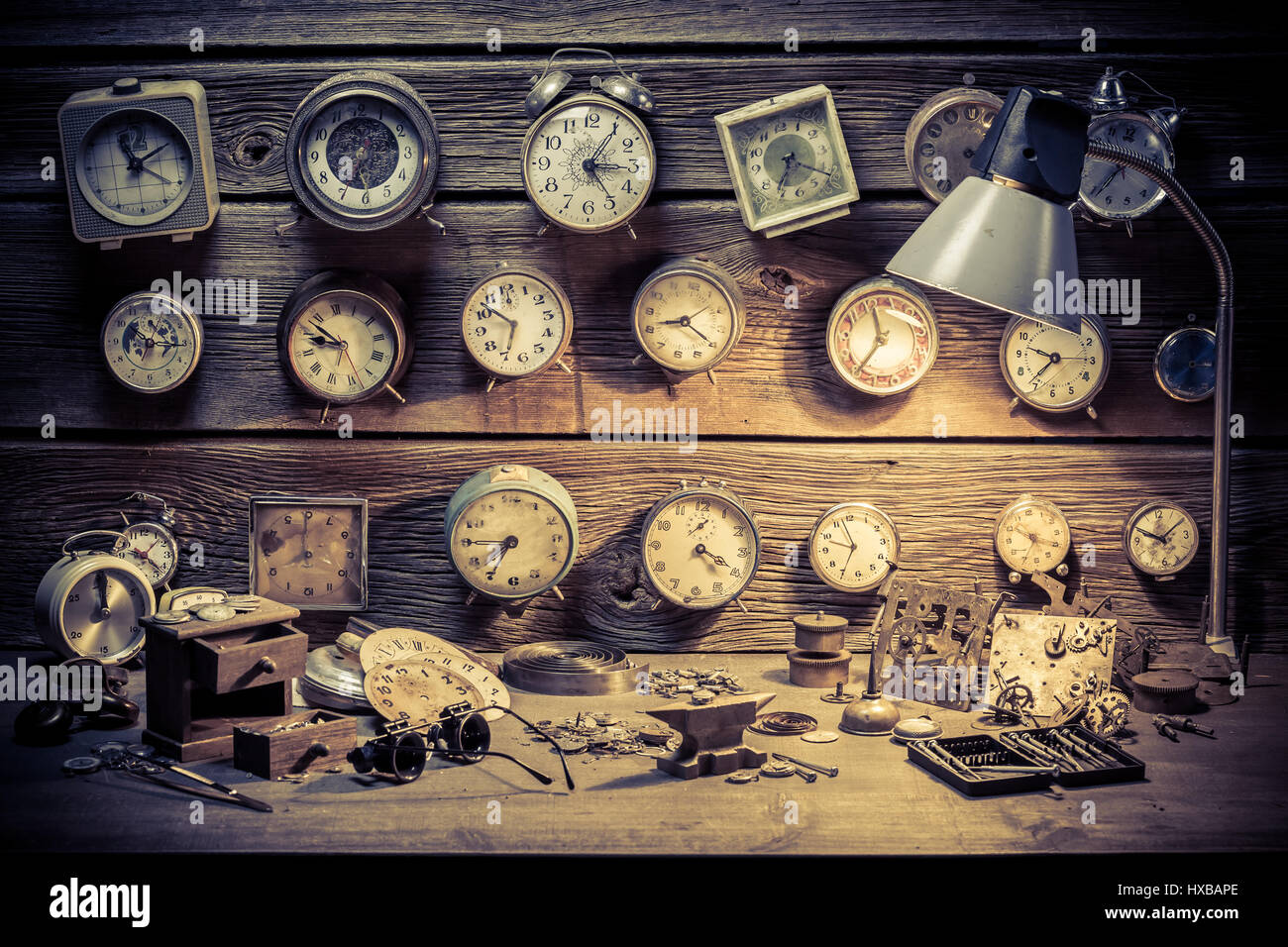 Clocks repair hi-res stock photography and images - Alamy