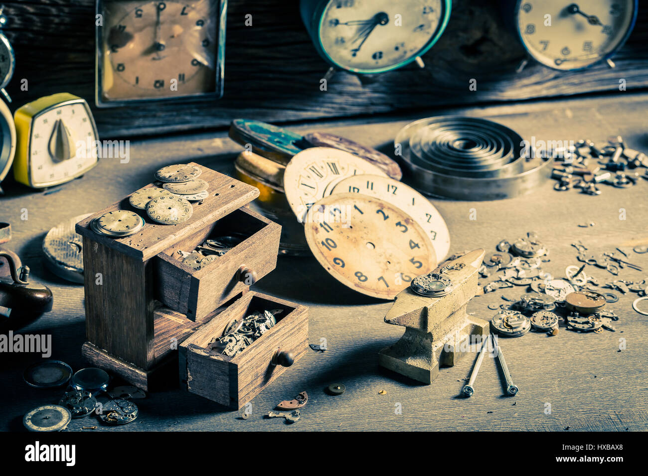 Antique watchmaker's bench hi-res stock photography and images - Alamy
