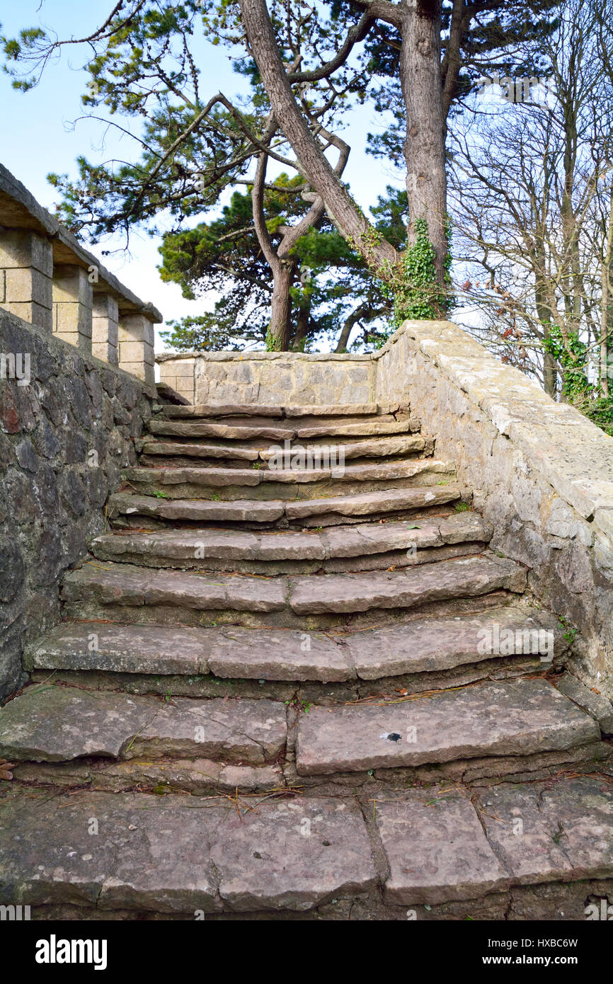 Heavy steps hi-res stock photography and images - Alamy