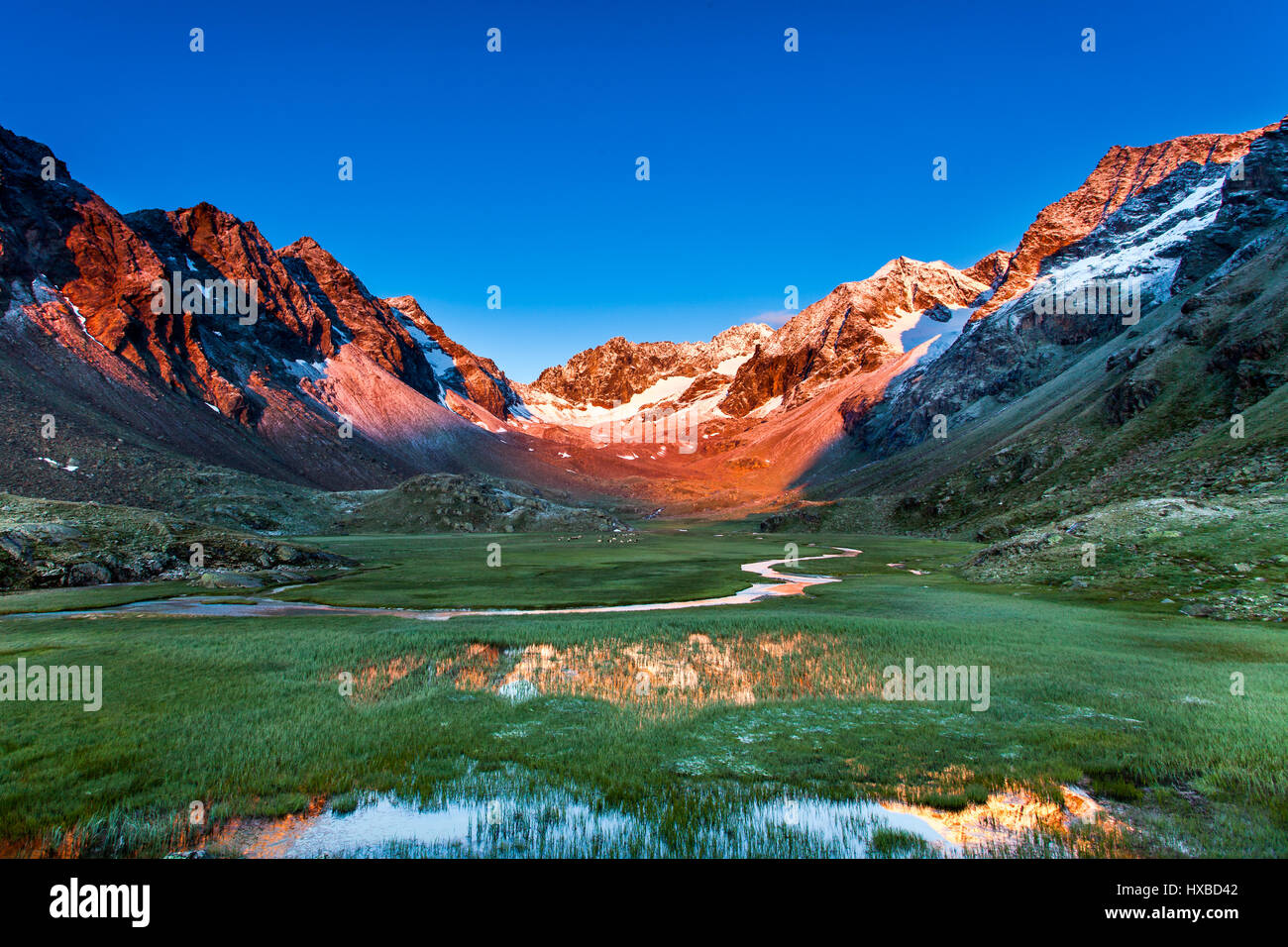 Wonderful spring mountain landscape in Stubai Alps Stock Photo - Alamy