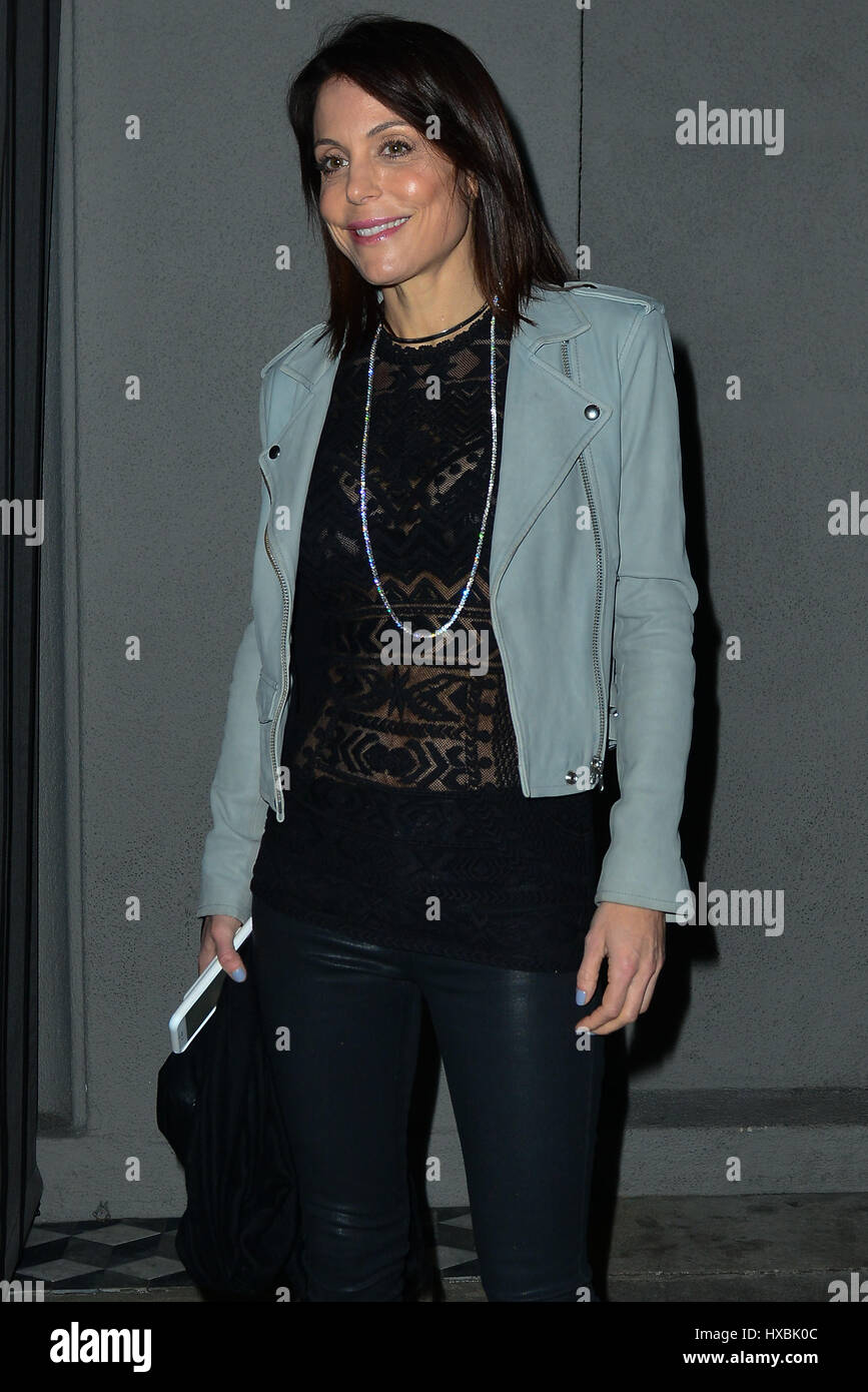 Bethenny Frankel Out For Dinner At Craig's Restaurant with a friend ...