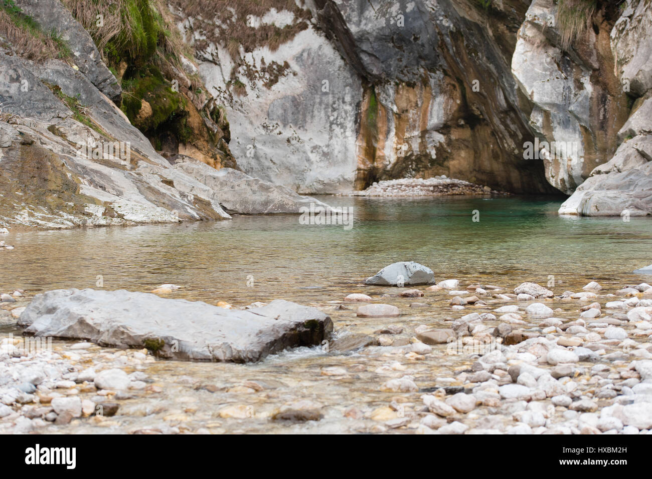 Emerald water and waterfalls Stock Photo - Alamy