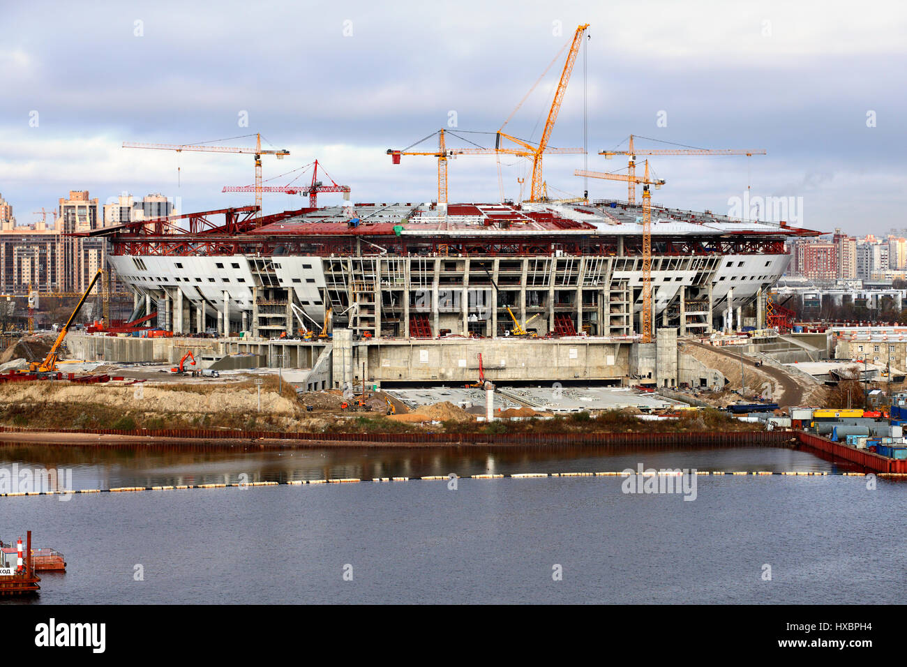 Football stadium being built hi-res stock photography and images - Alamy