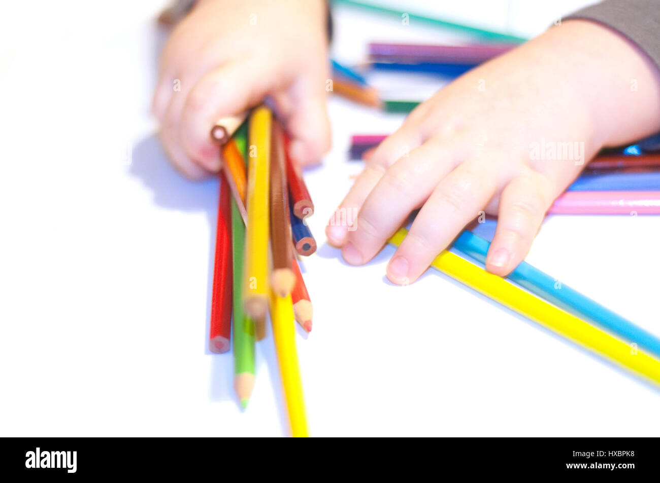 Child paper hi-res stock photography and images - Alamy