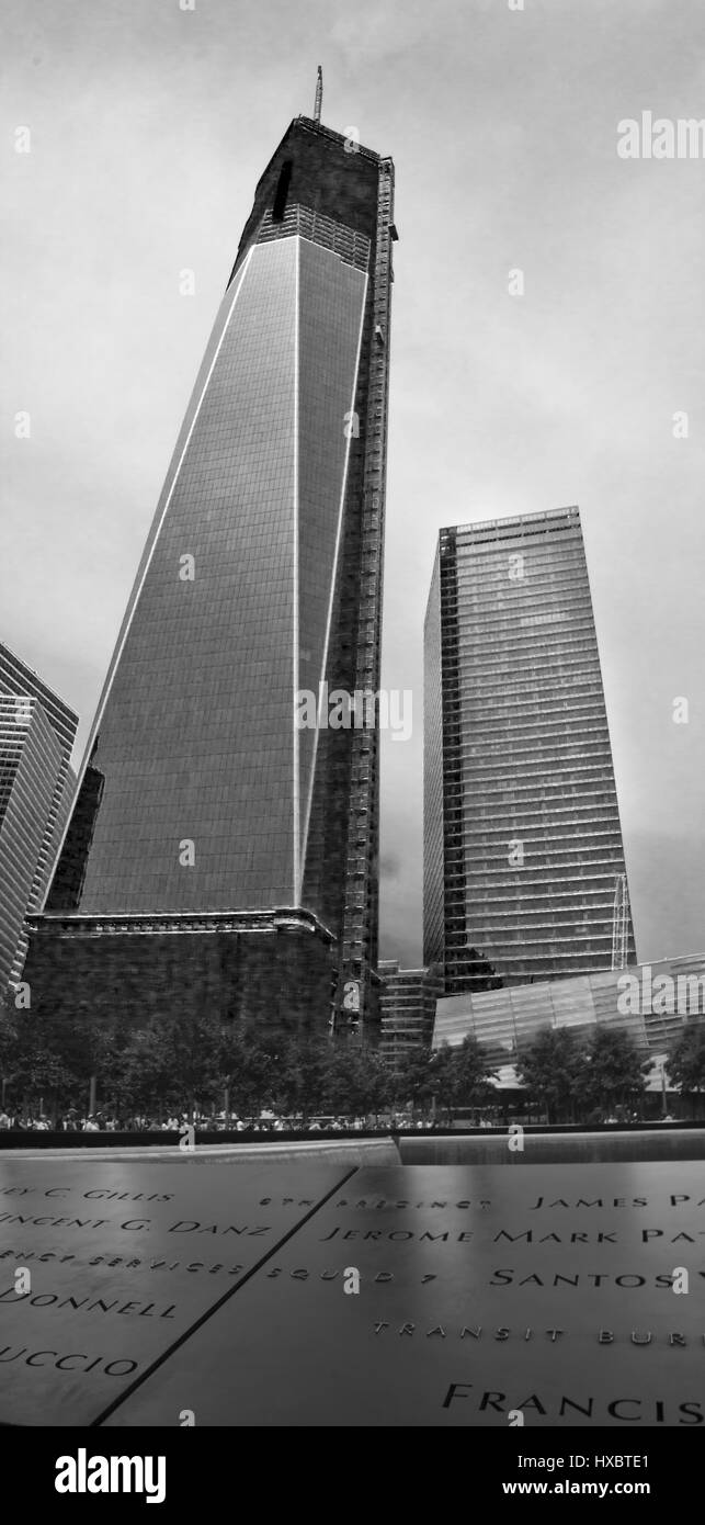 Ground Zero and new WTC building under construction Stock Photo - Alamy
