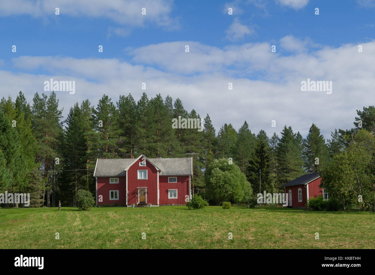 Traditional swedish farm house hi-res stock photography and images - Alamy