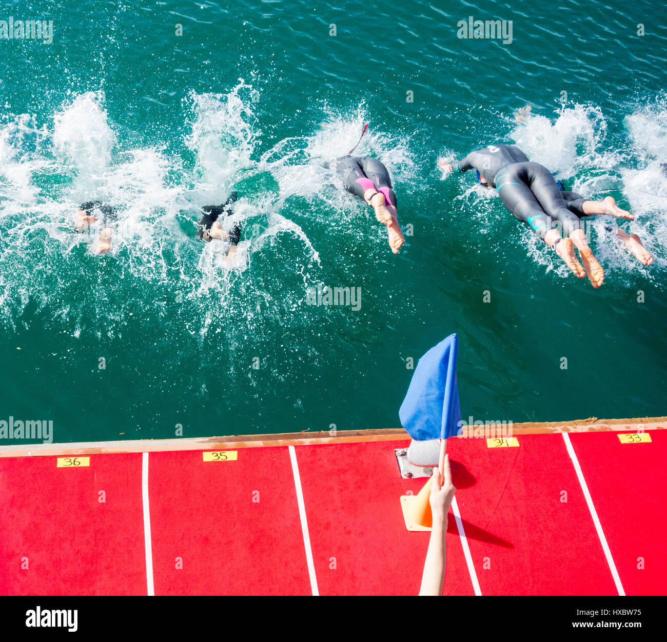 Swimmer diving competition hi-res stock photography and images - Alamy