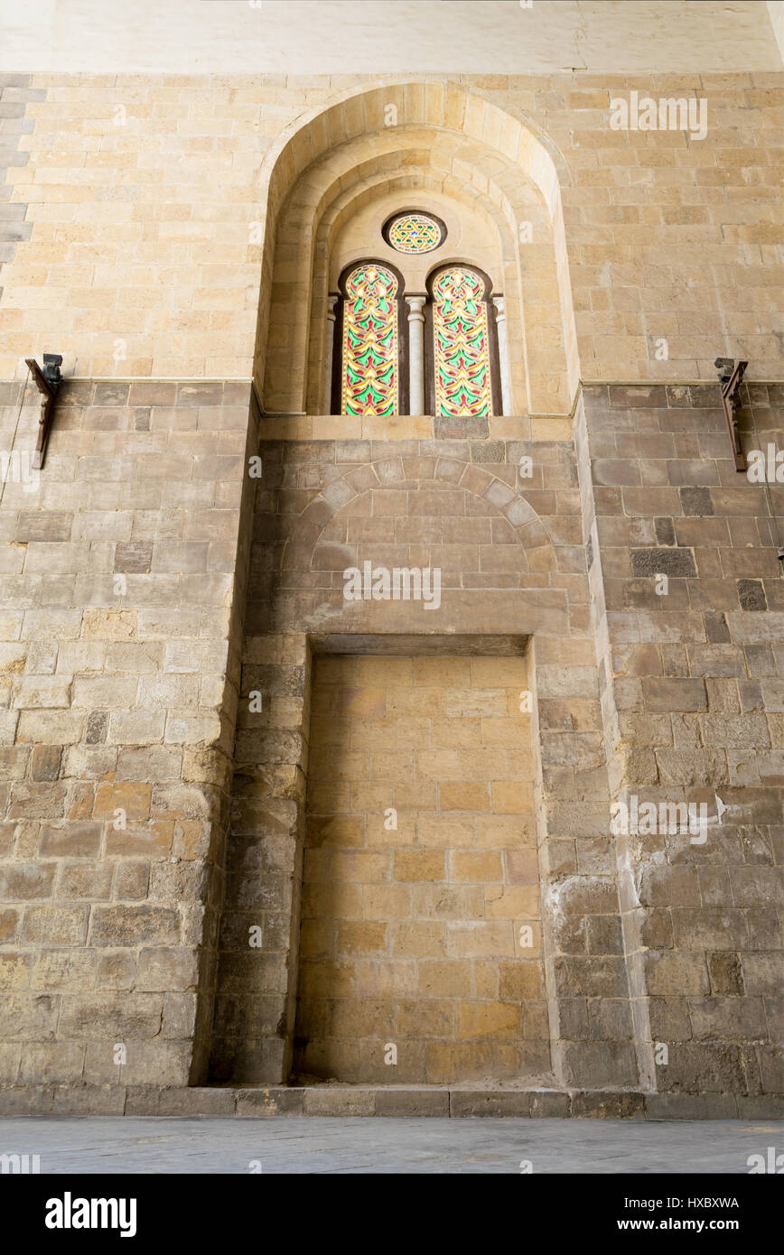 Recessed stone arch texture hi-res stock photography and images - Alamy