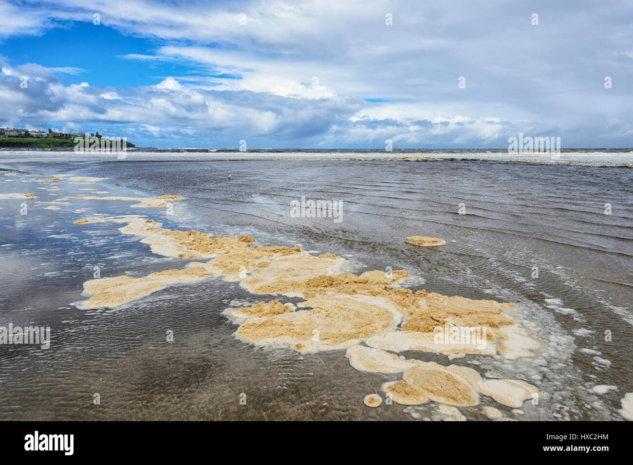 Foam sea hi-res stock photography and images - Alamy