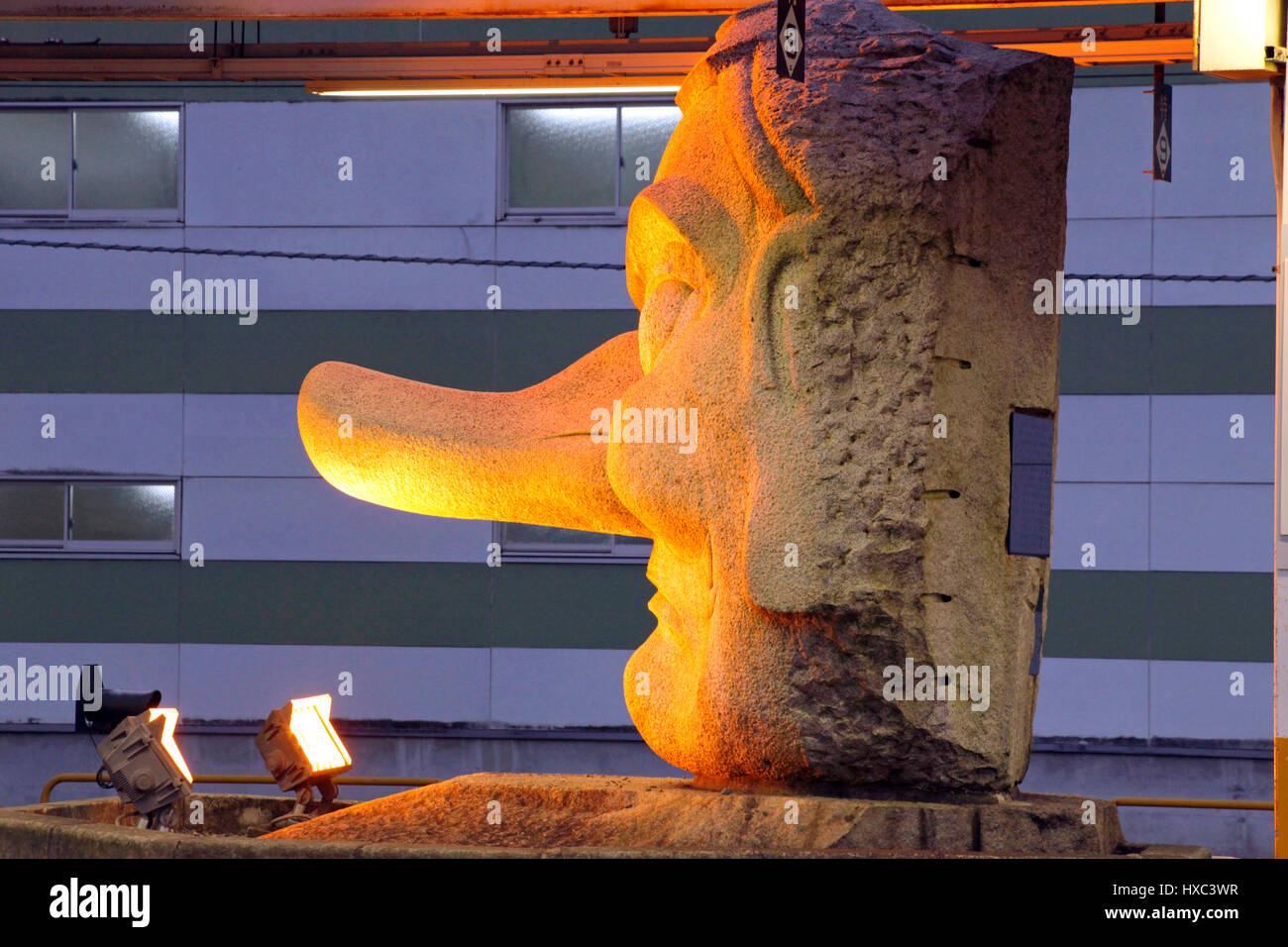 Japanese tengu statue hi-res stock photography and images - Alamy