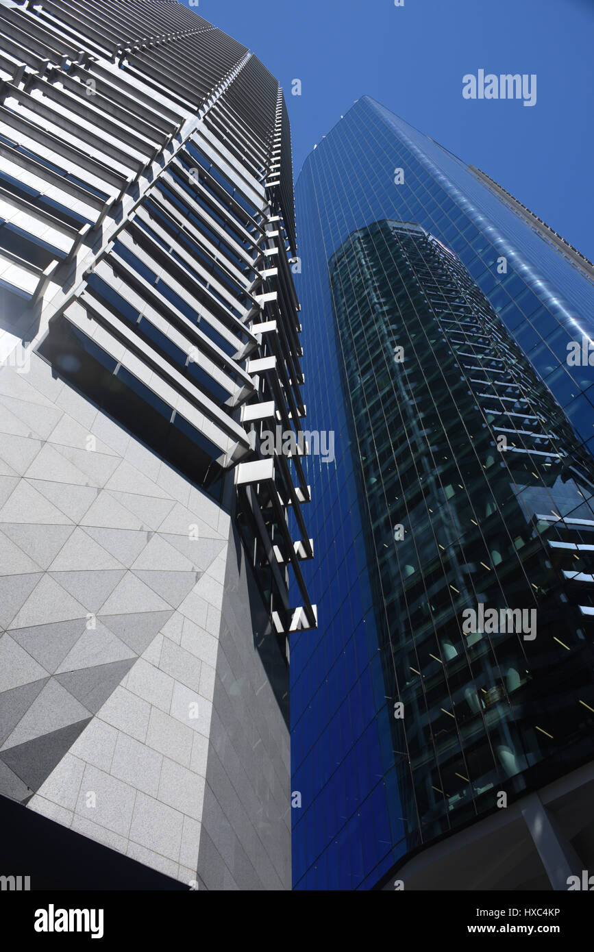 Tall office blocks hi-res stock photography and images - Alamy