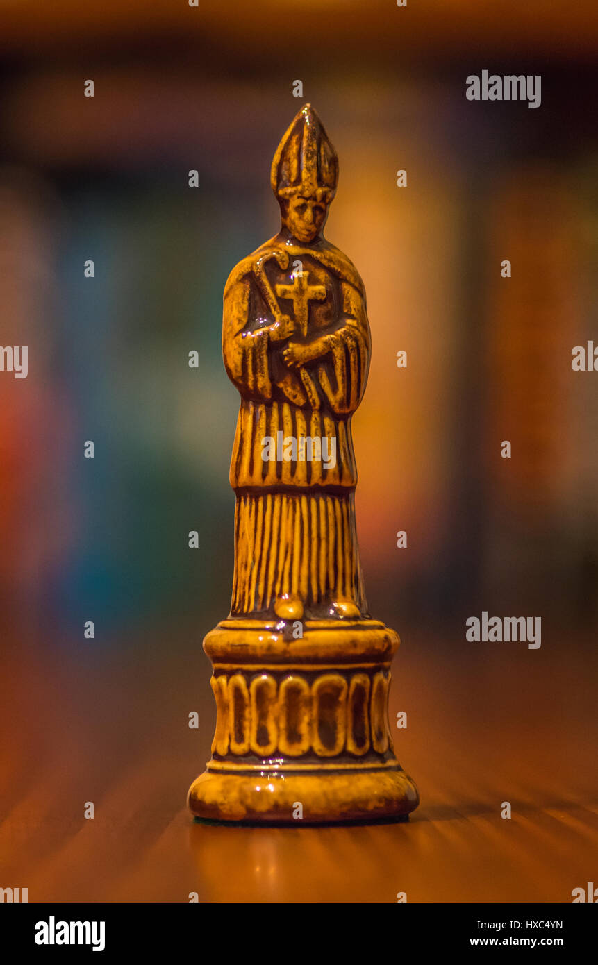 Ornate Chess pieces in focus with soft focus colourful background Stock ...