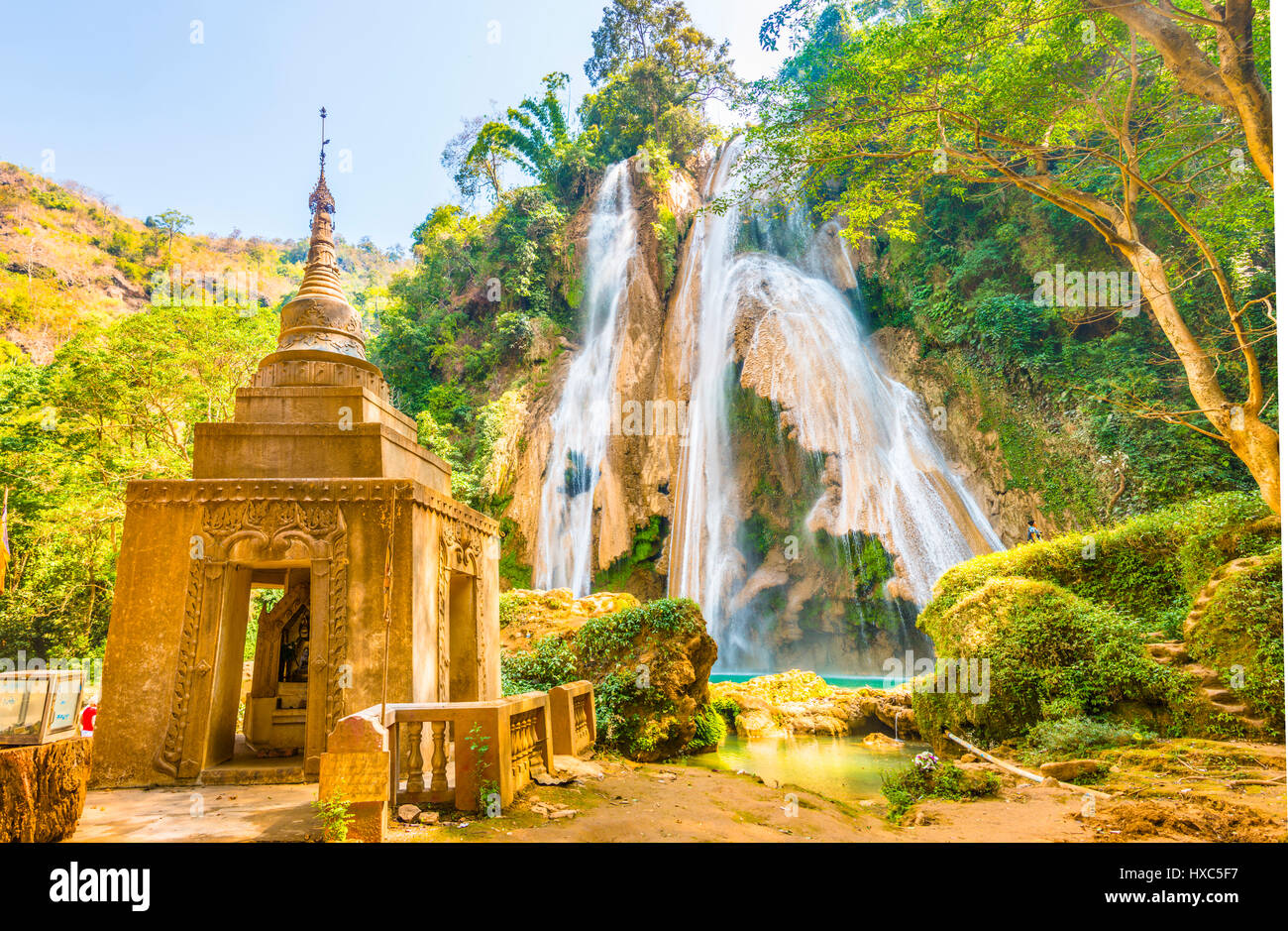 Waterfall and small Pagoda, Dat Taw Gyaint Waterfall in Pyin Oo Lwin ...