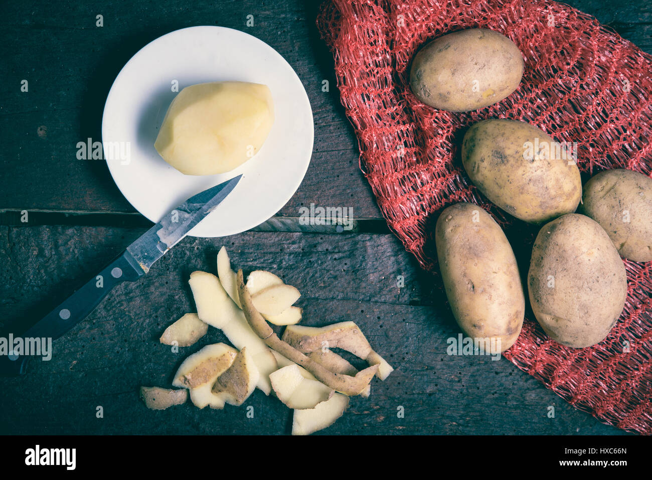 Peeling potato brown hi-res stock photography and images - Alamy