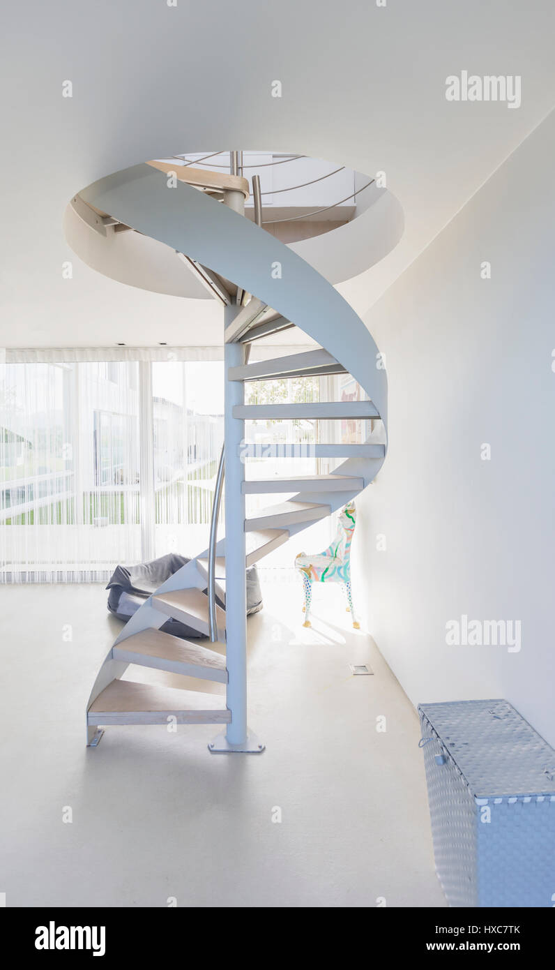 Modern interior spiral design hi-res stock photography and images - Alamy