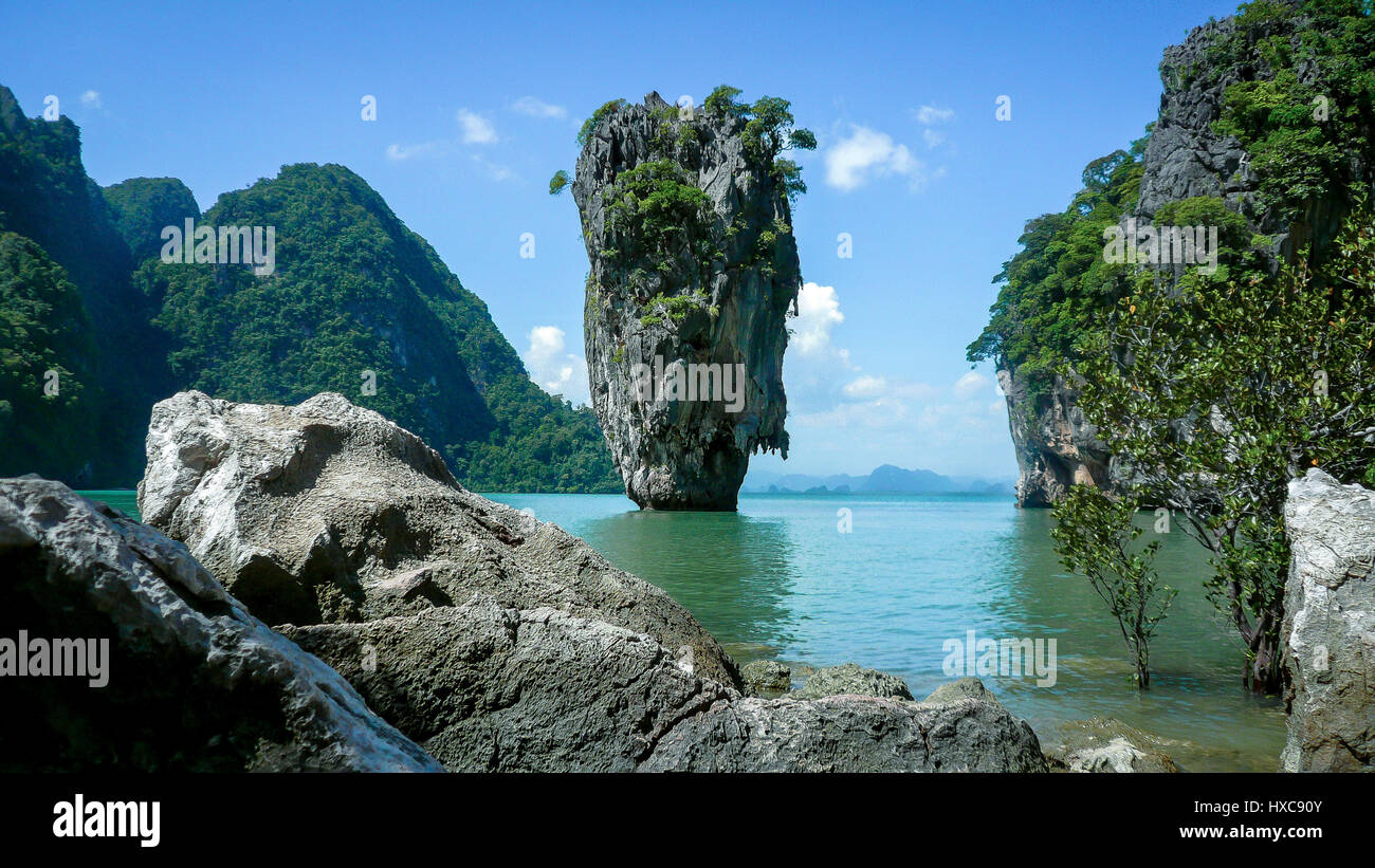 James Bond Island,Khao Ping Kan or Ko Khao Ping Kan island in Thailand ...