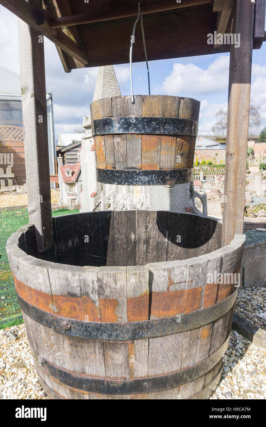 Well wood hi-res stock photography and images - Alamy