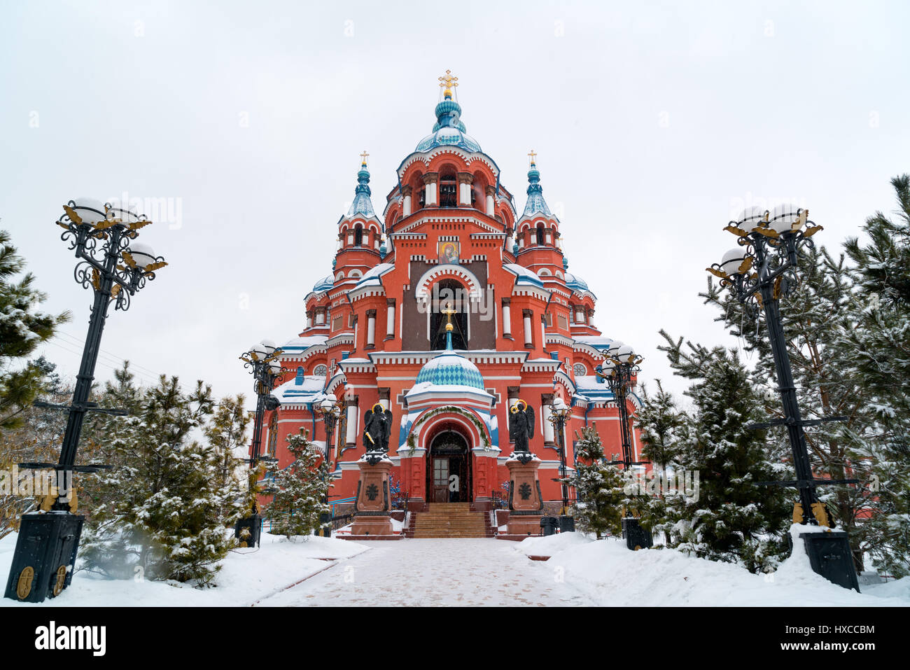 Snow fall at Cathedral of the Kazan Icon of the Mother of God in ...