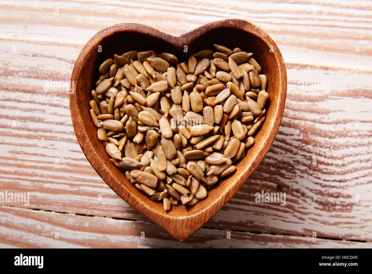 Small wood sunflower hi-res stock photography and images - Alamy