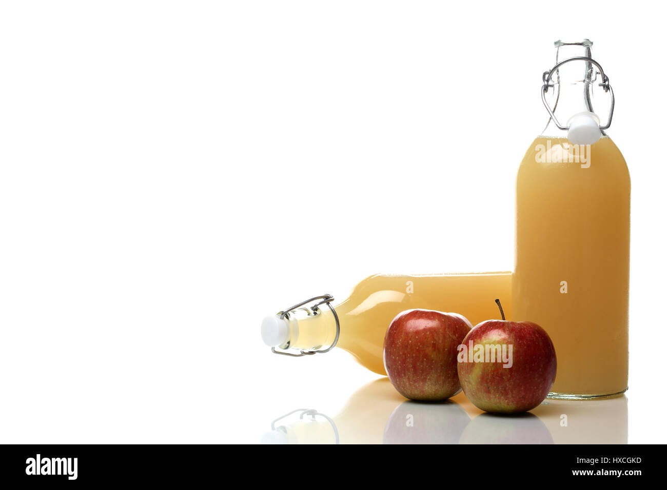 Frischer apfelsaft hi-res stock photography and images - Alamy