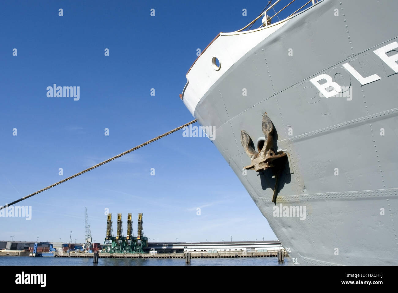 Old freighter in the museum harbour of Hamburg, Alter Frachter im ...