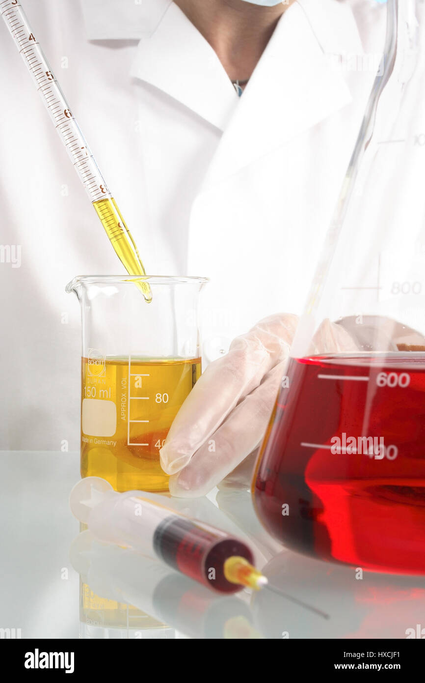 Genetic engineering and pipette hi-res stock photography and images - Alamy