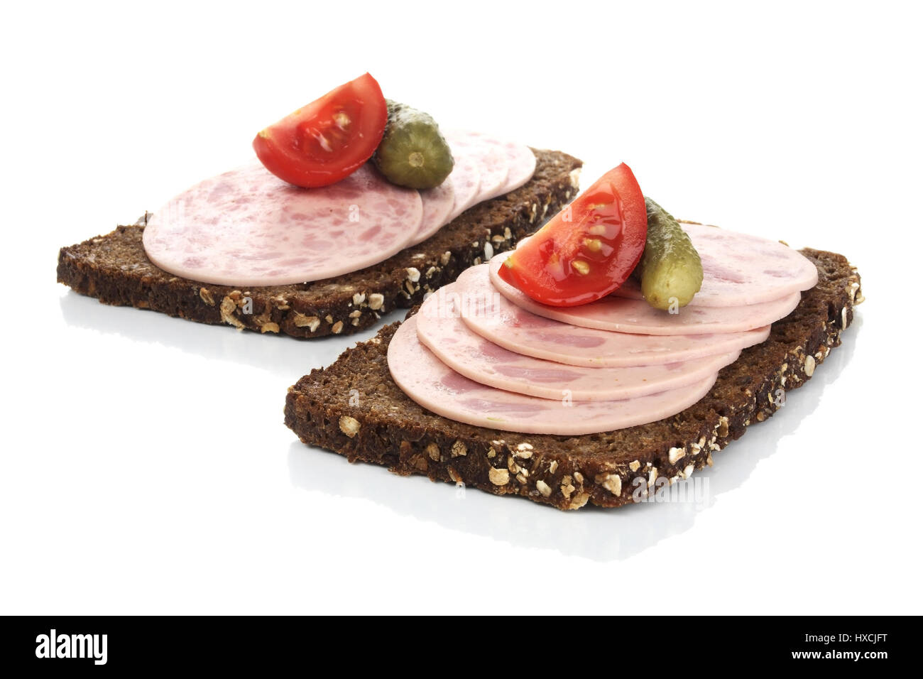 Wholemeal bread with cold cuts, Vollkornbrot mit Aufschnitt Stock Photo ...