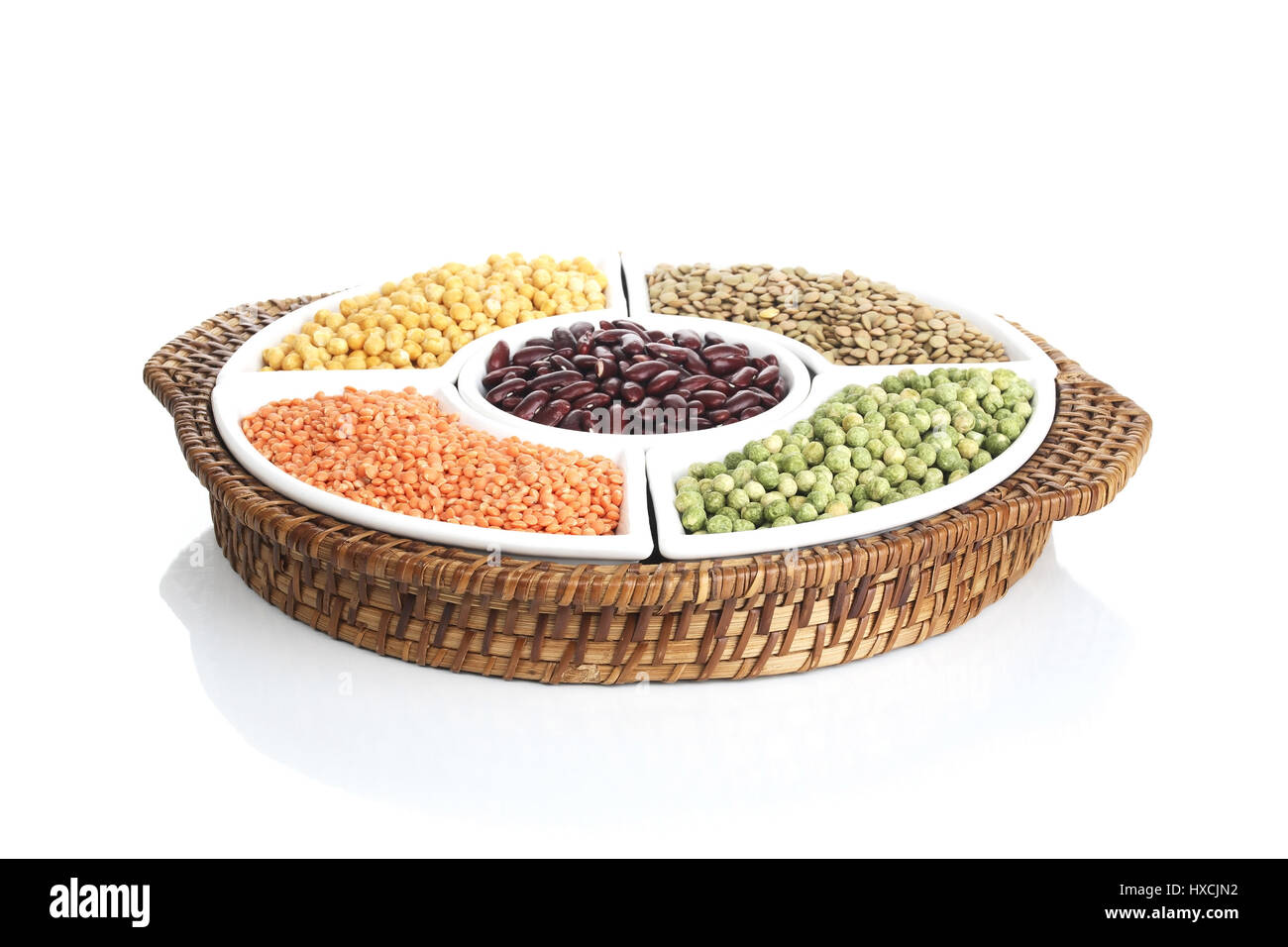 Peas, beans and lenses, Erbsen, Bohnen und Linsen Stock Photo - Alamy