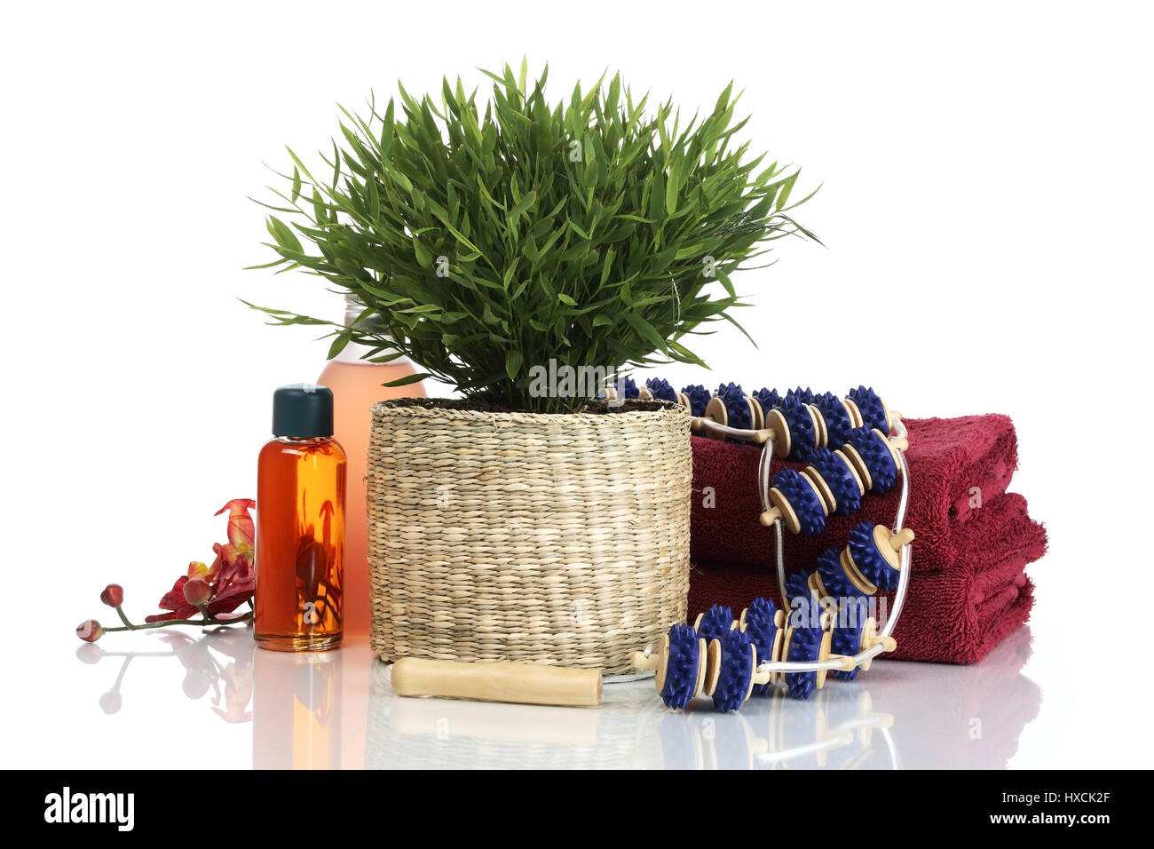 Bath utensils and massage scooters, Badeutensilien und Massageroller ...