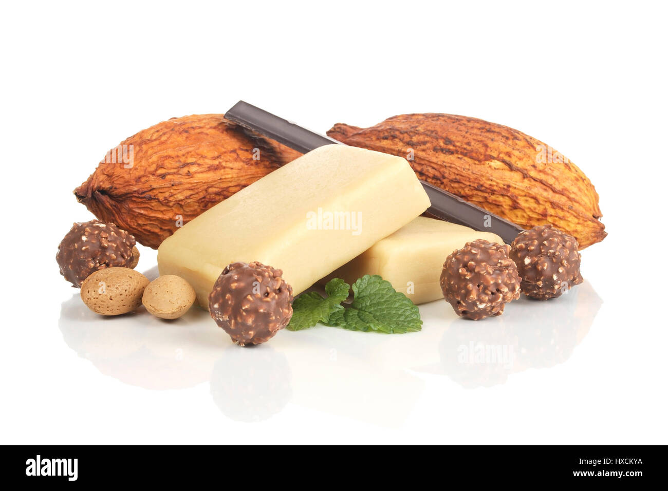 Marzipan raw mass, cocoa fruit and candy, Marzipanrohmasse, Kakaofrucht ...