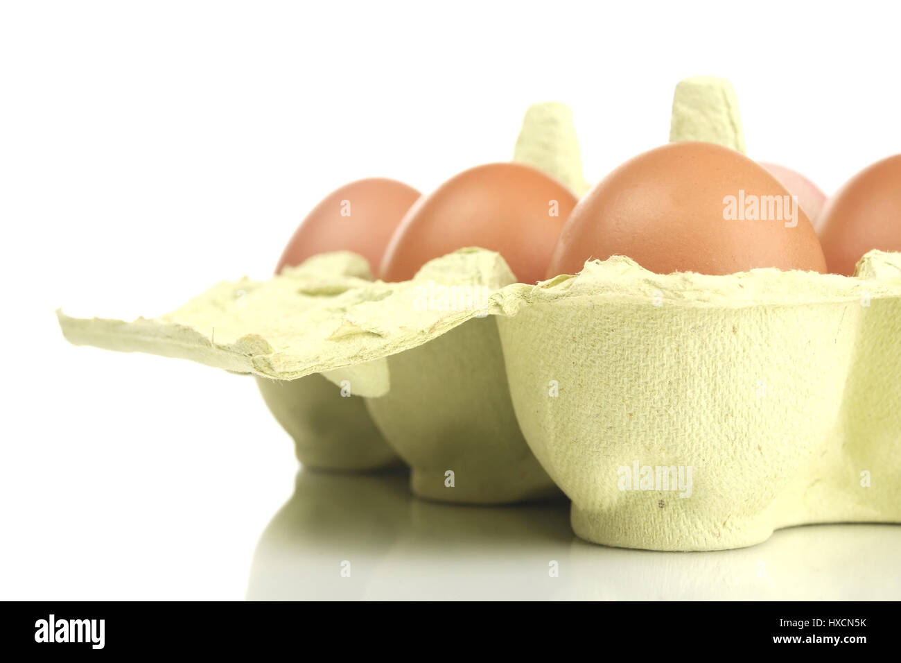 Packet refines eggs, stack of fresh eggs |, Packung frische Eier |Pack ...