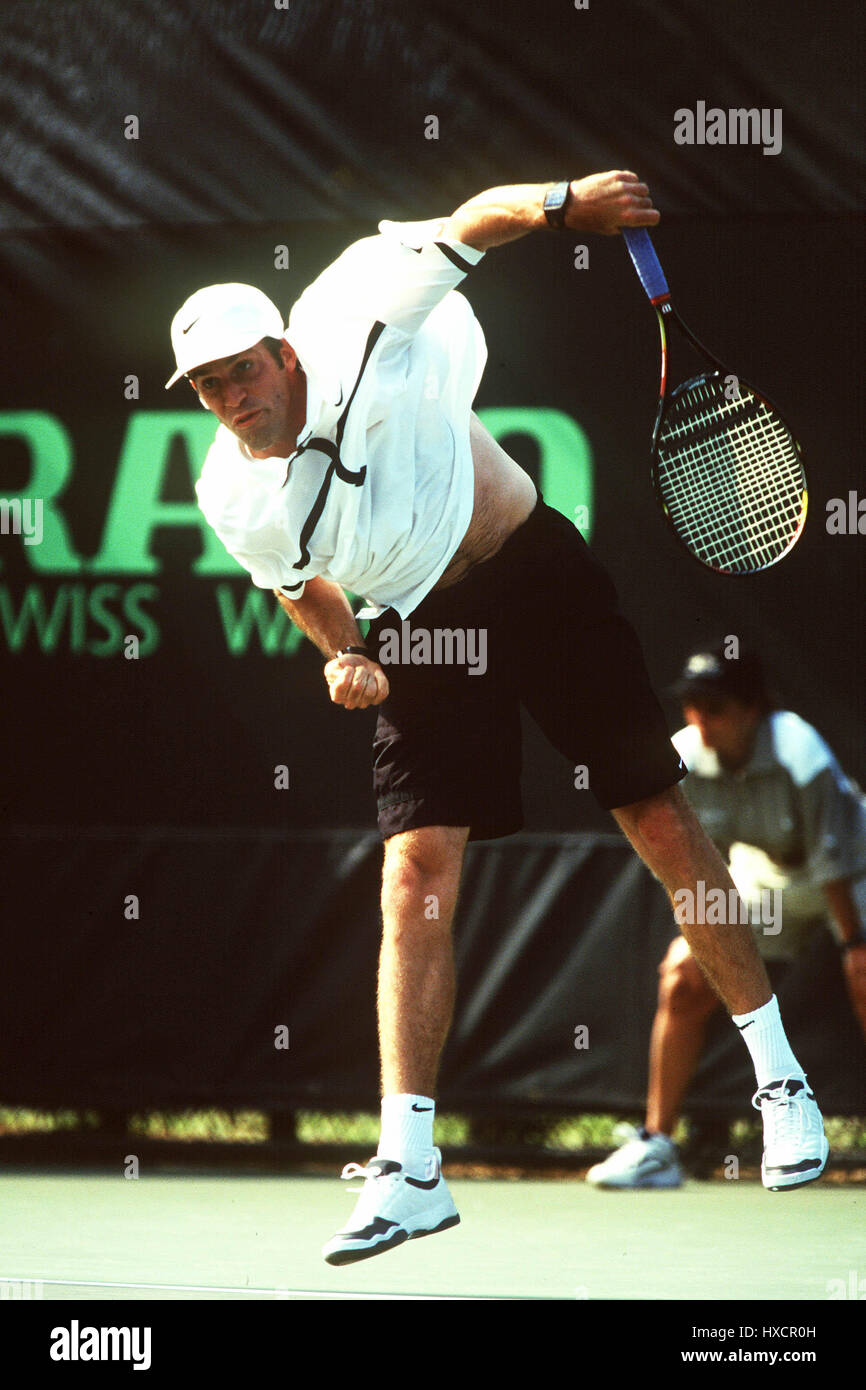 GREG RUSEDSKI ENGLAND 16 April 1998 Stock Photo - Alamy