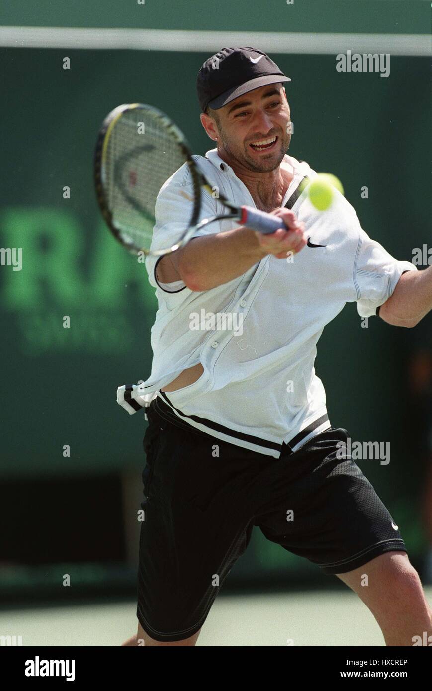 Andre agassi tennis 1996 hi-res stock photography and images - Alamy