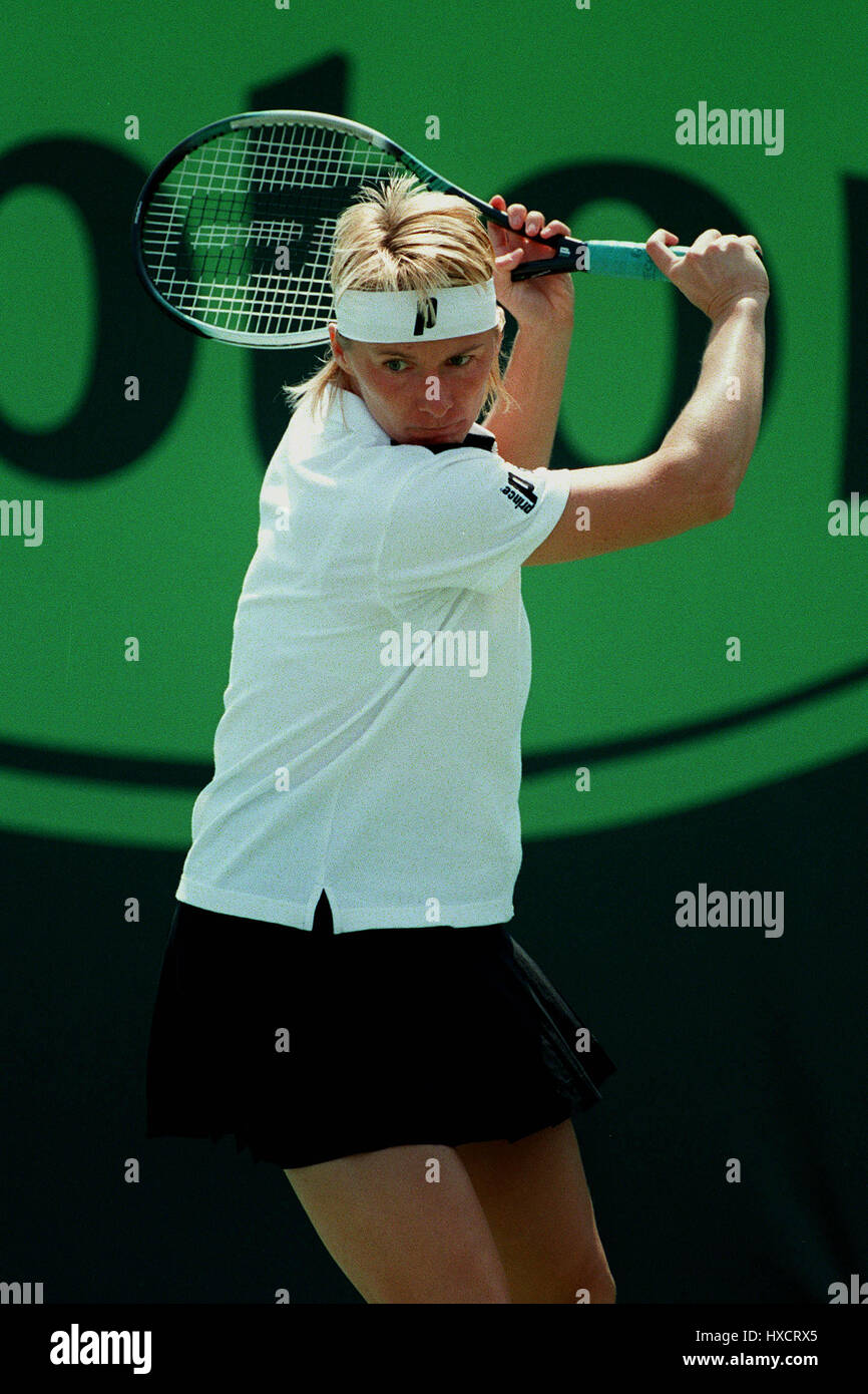 JANA NOVOTNA CZECHOSLOVAKIA 06 April 1998 Stock Photo - Alamy