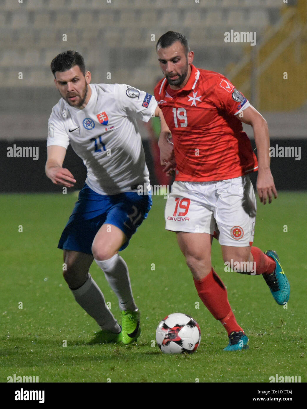 Valleta, Malta. 26th Mar, 2017. Joseph Zerafa (R) of Malta vies with ...