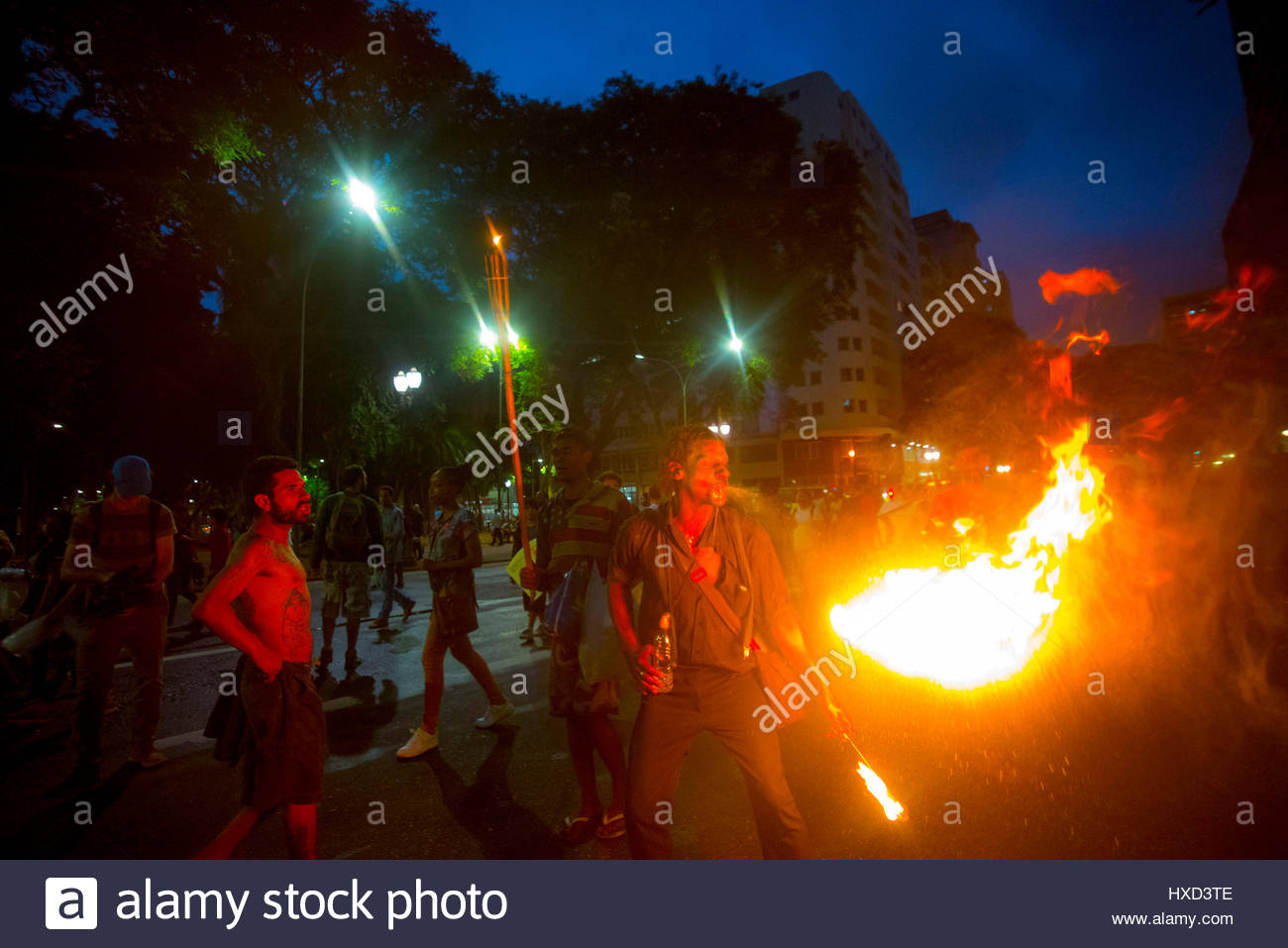 Fire Spitting Stock Photos & Fire Spitting Stock Images - Alamy