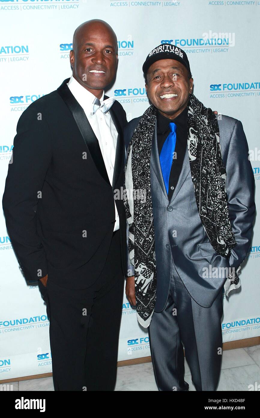 New York, NY, USA. 27th Mar, 2017. Kenny Leon at SDC Foundation's "Mr ...