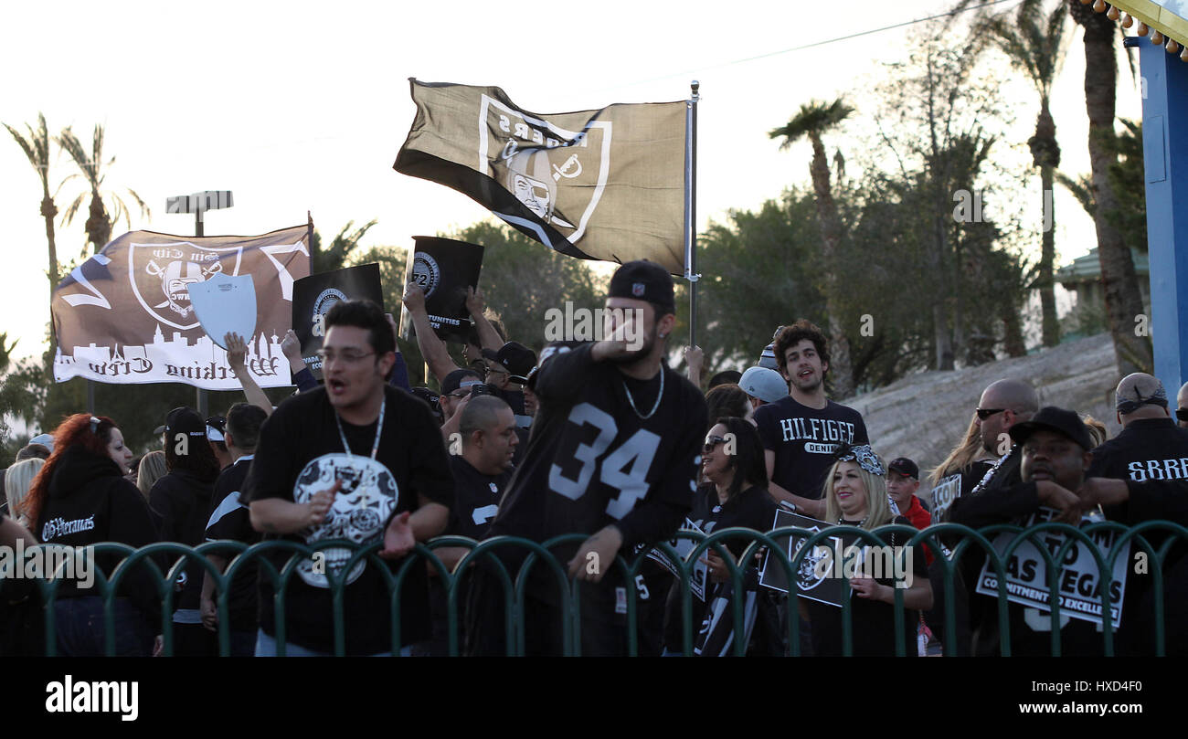 Las Vegas, Nevada, USA. 27th Mar, 2017. Las Vegas Raiders fans hold a ...