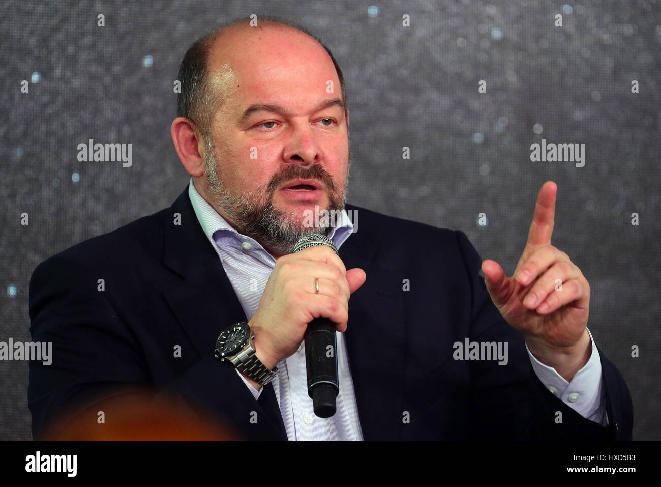 Igor Smirnov High Resolution Stock Photography and Images - Alamy