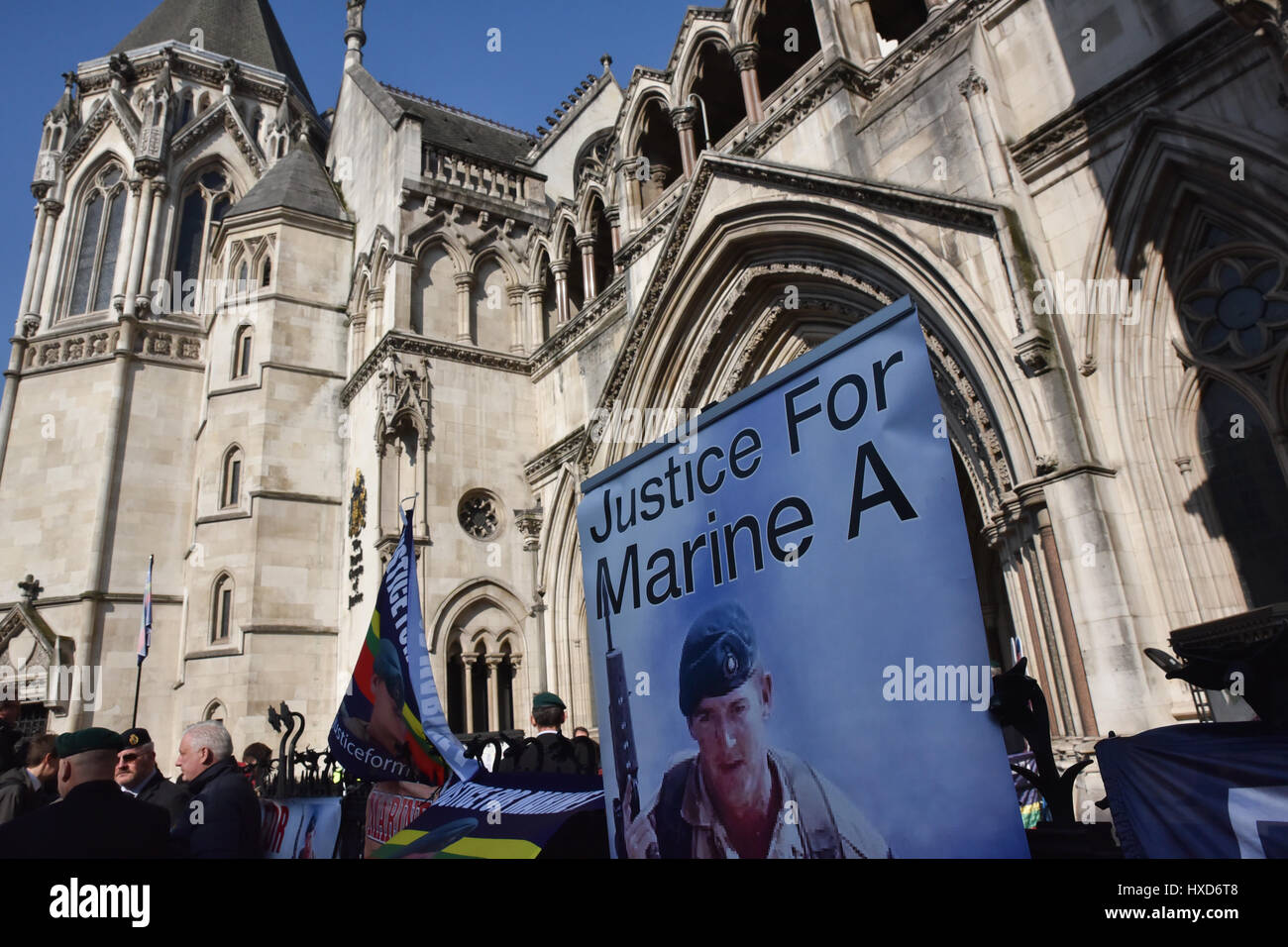 Where royal marine sergeant alexander blackman hi-res stock photography ...