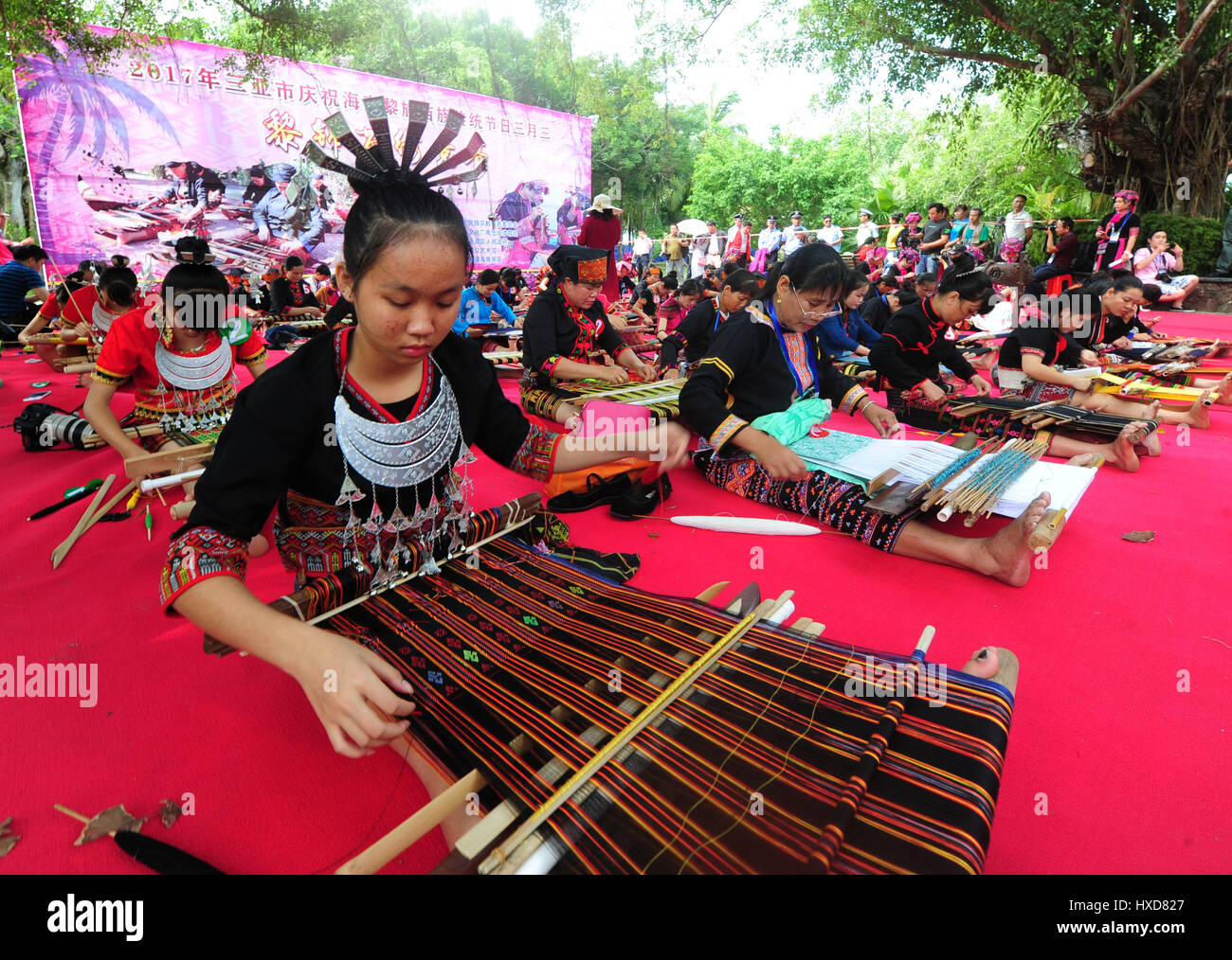 Sanya, China's Hainan Province. 28th Mar, 2017. Girls of Li ethnic ...