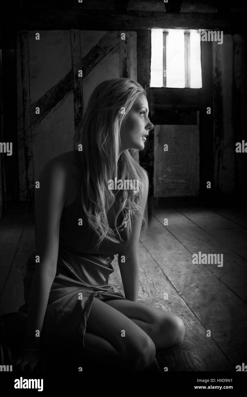 Old beautiful cottage in Black and White Stock Photos & Images - Alamy