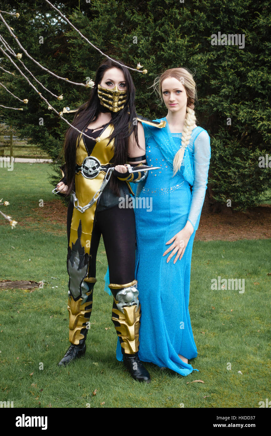 Comic Con 2022 Girls