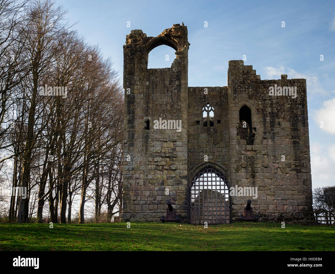 Medieval fortification hi-res stock photography and images - Alamy