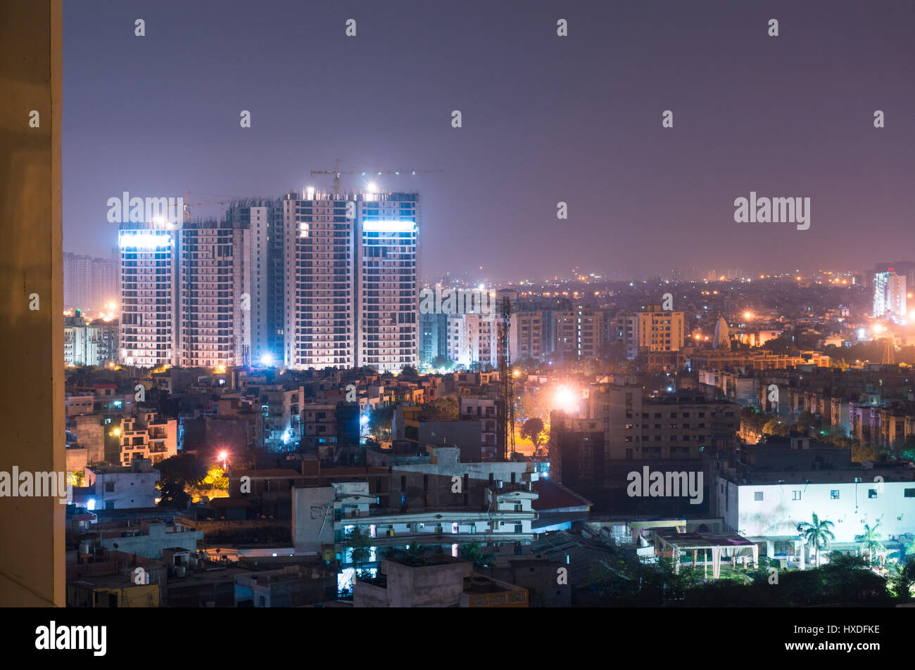 Buildings dusk in noida india hi-res stock photography and images - Alamy