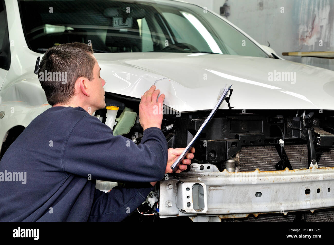 Insurance assessor hi-res stock photography and images - Alamy